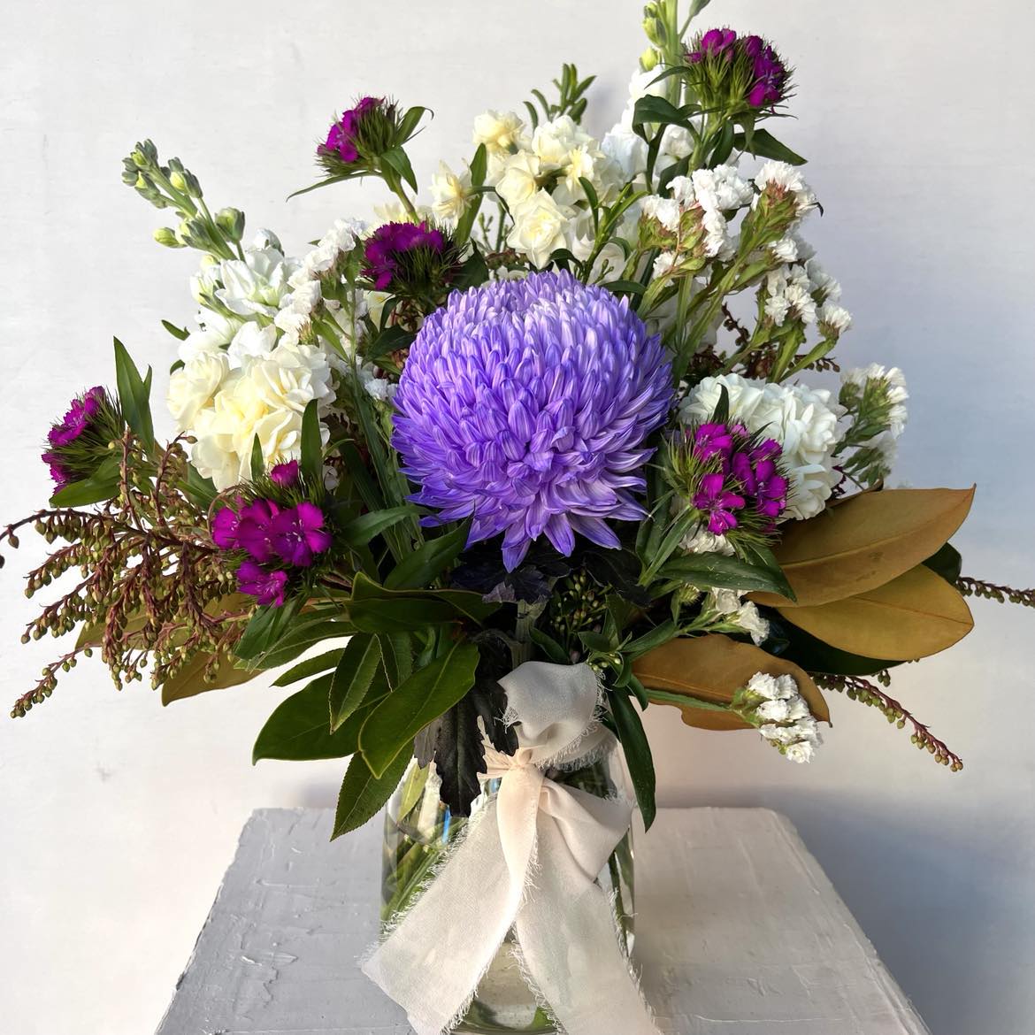 Hurricane Vase – Flowers On Melville